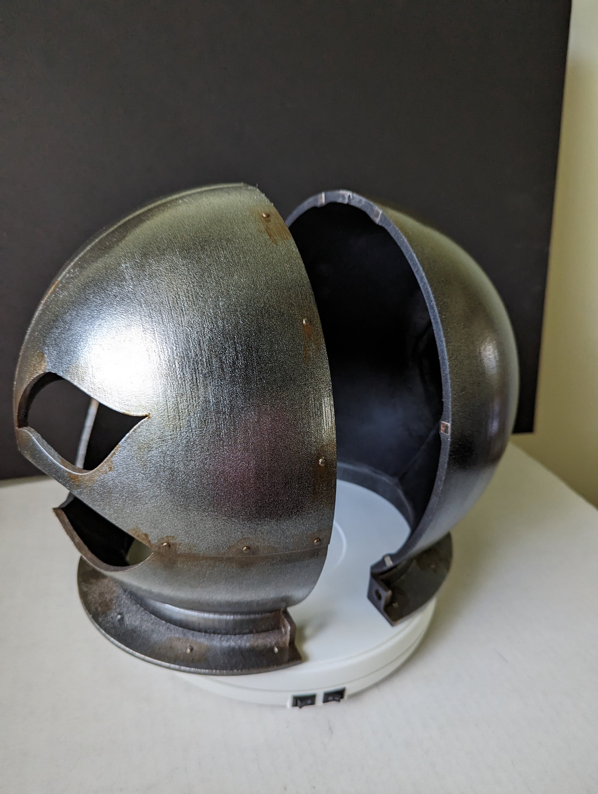 Griffith Prisoner Helmet - Berserk – Mirage Makes